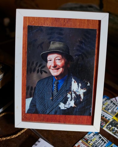 'Ron's Place': conduciendo para salvar el Palacio de Birkenhead del art ...